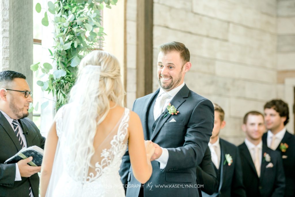 Big Sky Barn Wedding: McKenzie + Kyle | KASEY LYNN