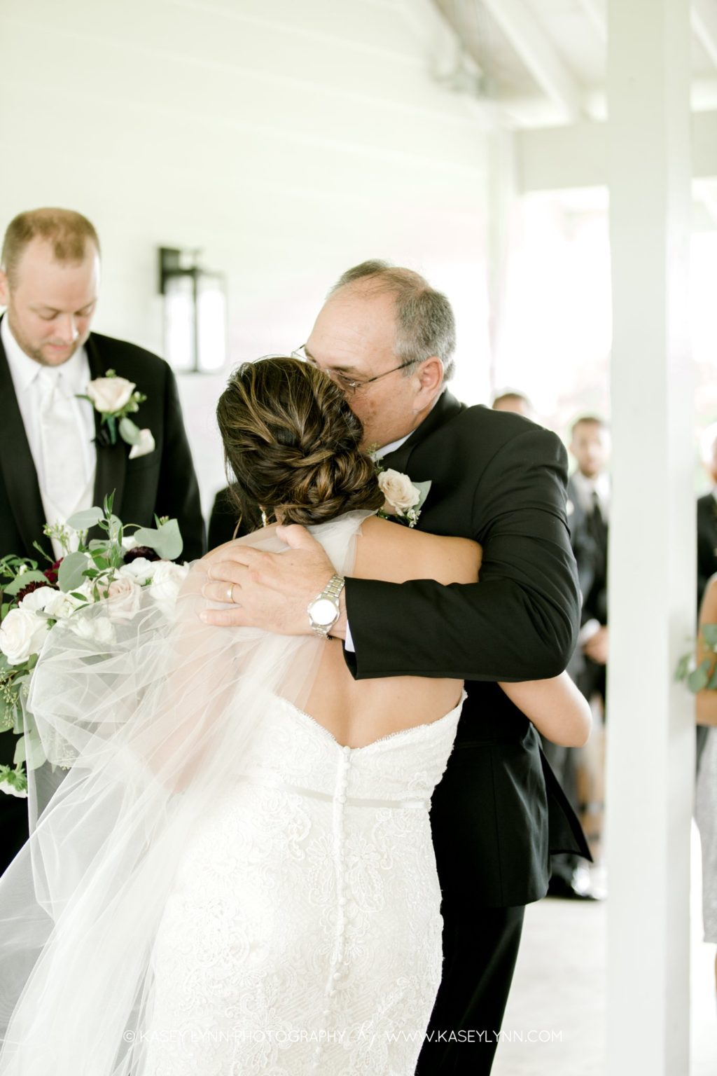 Still Waters Ranch Wedding: Kayla + Ryan | KASEY LYNN
